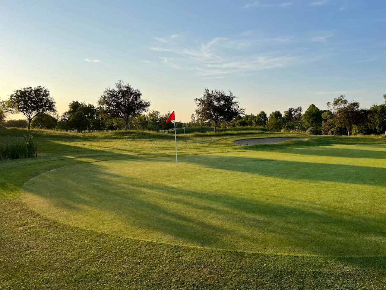 Langdon Hills Basildon – 27-Hole Steel Quarry Parkland